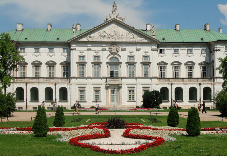 10 Varssavi vaatamisväärsused: mida vaadata Poola pealinnas?